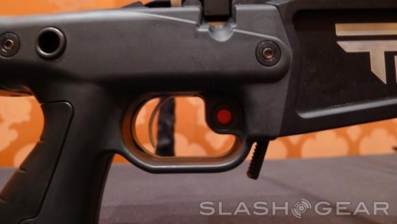 TrackingPoint XactSystem precision-guided rifle system hands-on - SlashGear