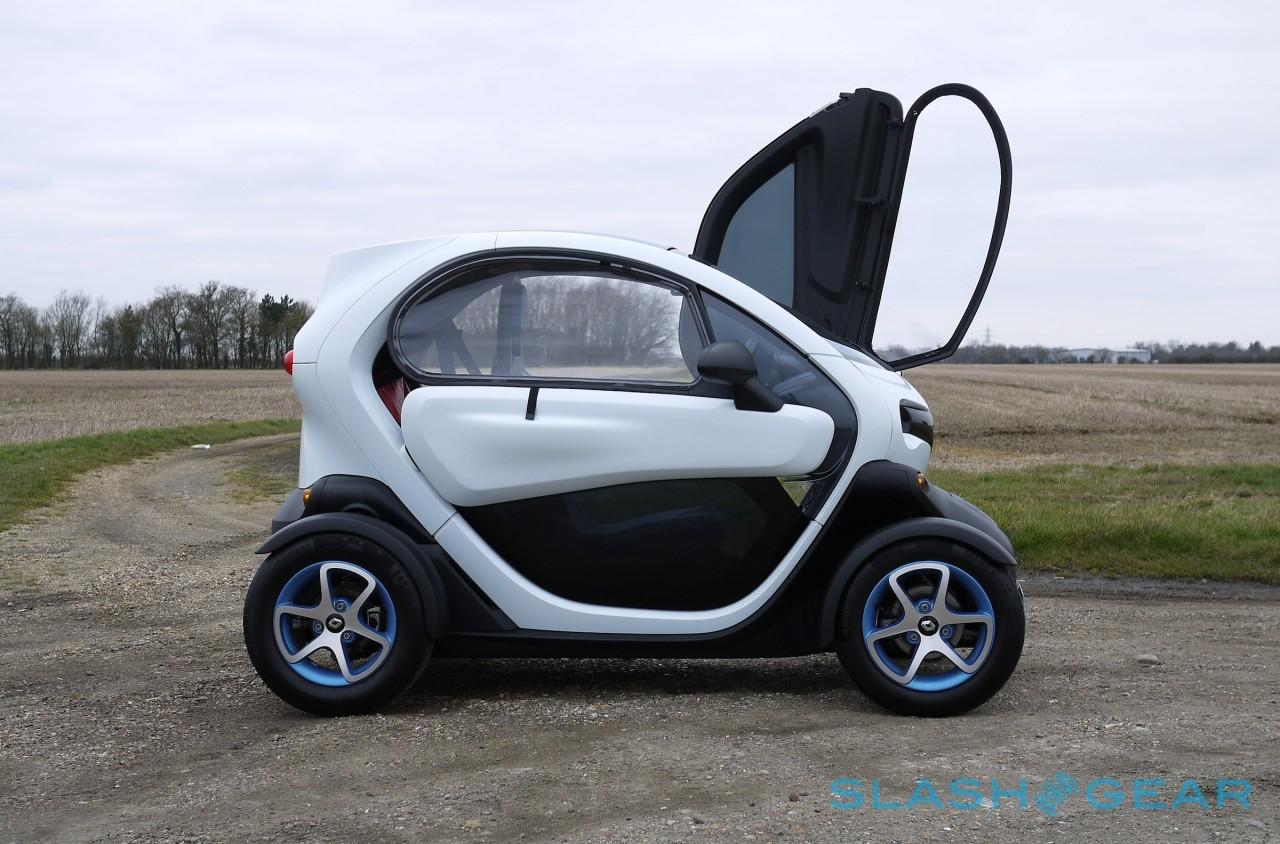 Renault Twizy: We drive the bonkers moon-buggy EV - SlashGear