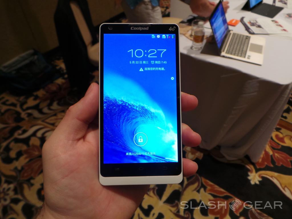 Coolpad Quattro II 4G And 8920 Smartphone Hands-On