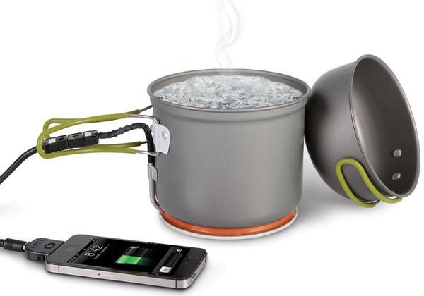 Thermodynamic Cell Phone Charger powers your device by boiling water ...