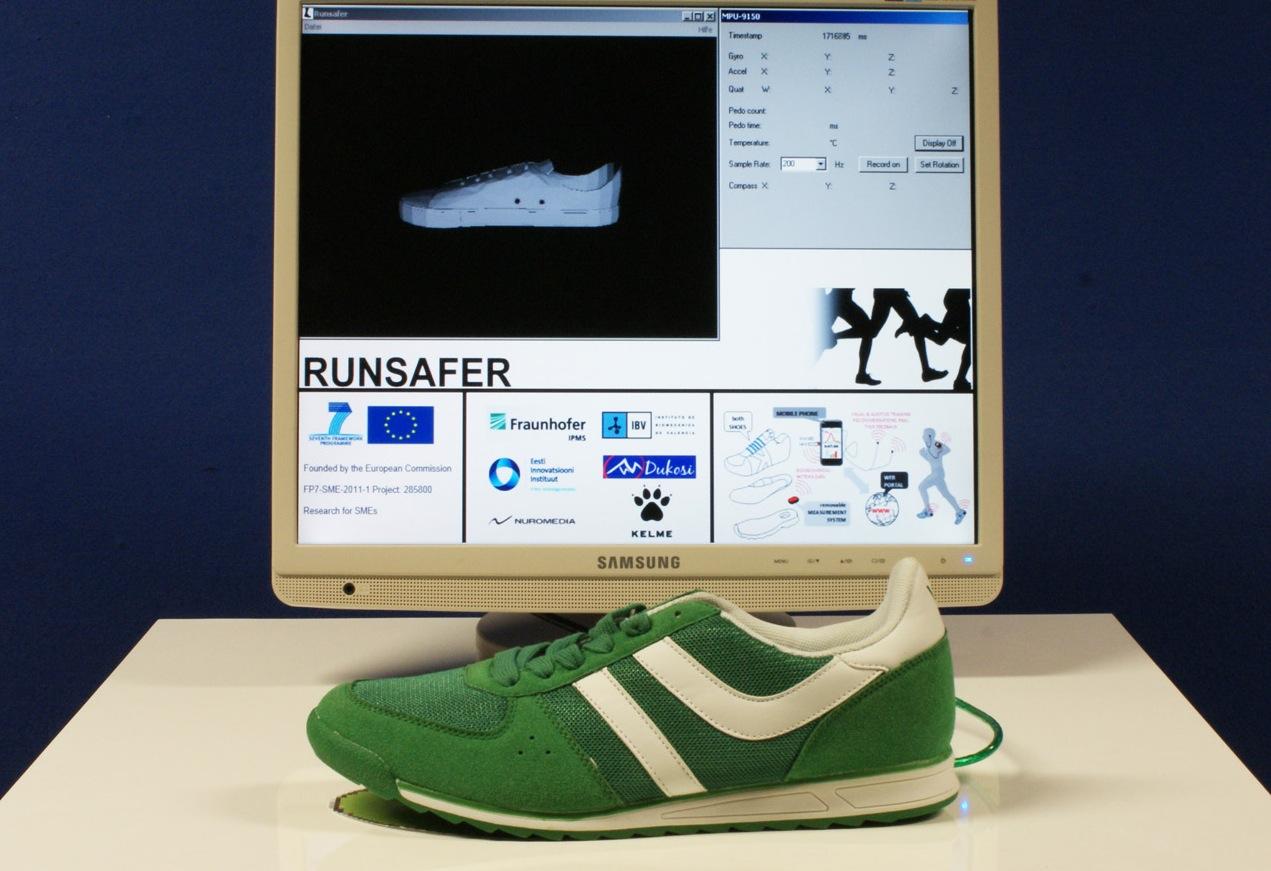 RUNSAFER smart shoes to track running health wirelessly - SlashGear