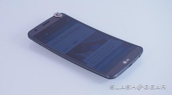 LG G Flex hands-on: AT&T gets curvy - SlashGear