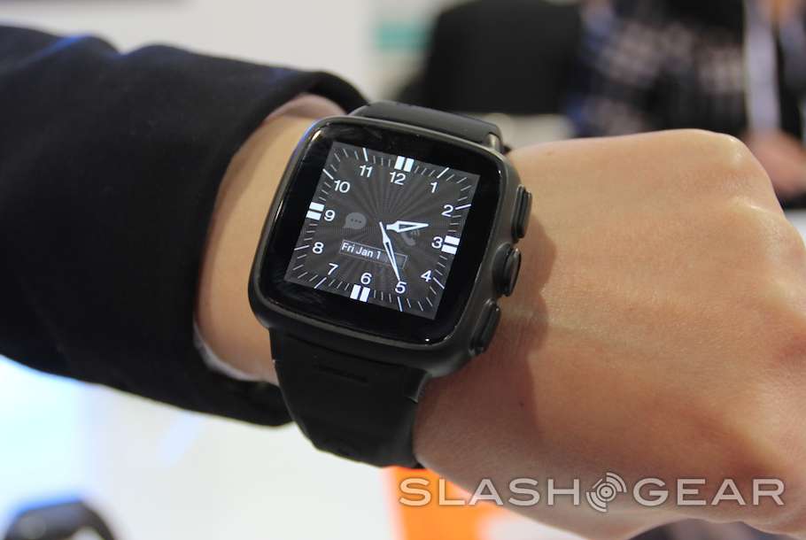 Omate TrueSmart smartwatch hands-on: SIM-toting shooter in the wild ...