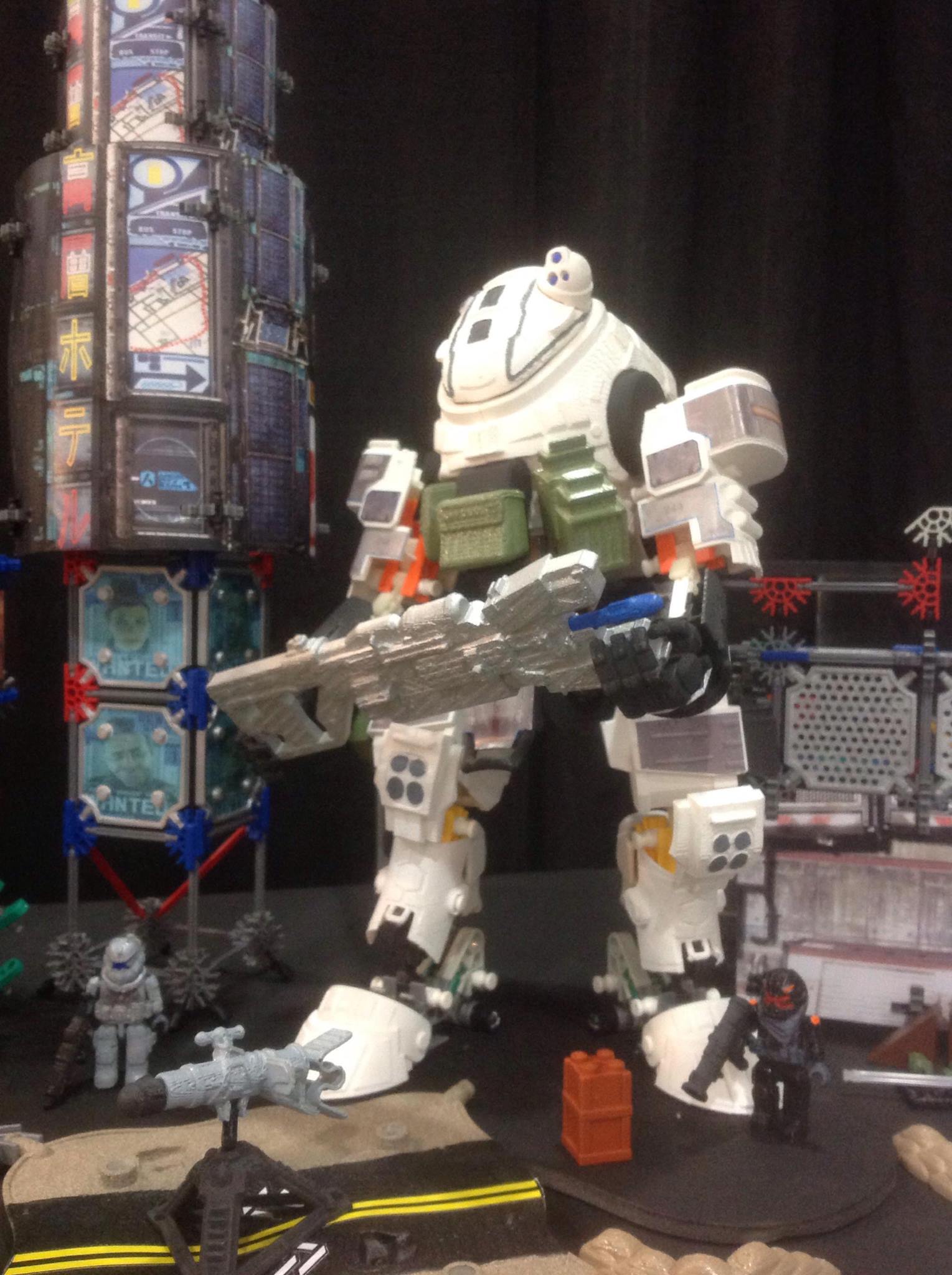 Titanfall K'NEX sets release headed to Fall 2014 - SlashGear
