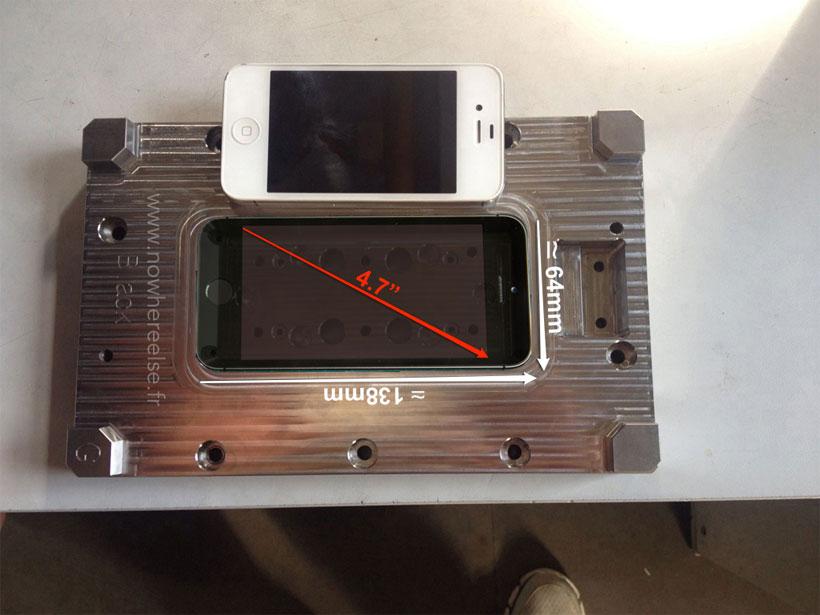 iPhone 6 size tipped by manufacturing mold - SlashGear