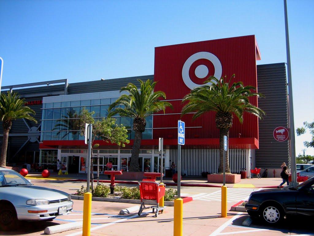 Target CEO resigns after data breach crippled chain - SlashGear
