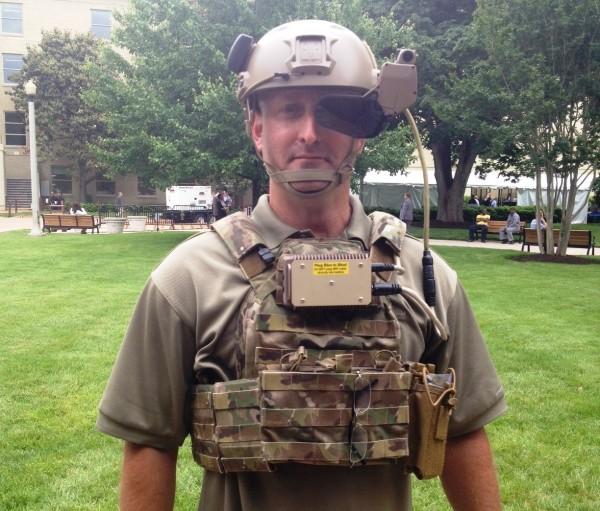 DARPA HUD gives infantry soldiers enhanced view - SlashGear