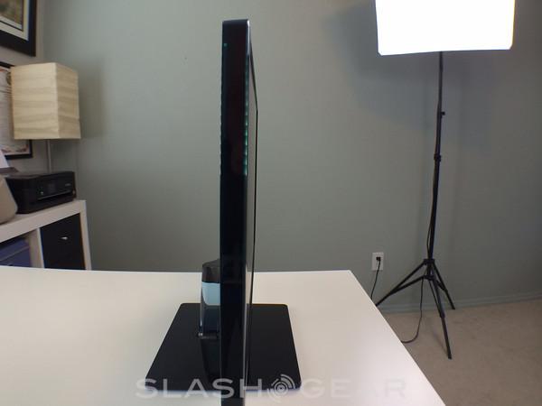 Samsung SD390 Monitor, Hands (And Eyes) On