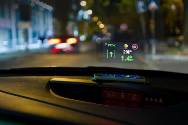 Adding a HUD to your car: three options - SlashGear