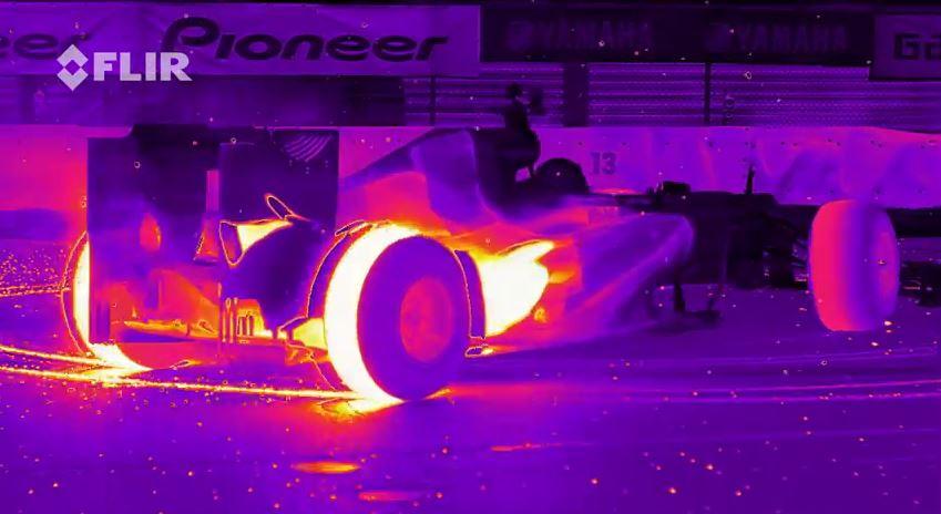 Watch the Red Bull RB8 race in infrared - SlashGear