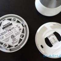 Philips Hue Tap Review: Smart bulbs go old-school - SlashGear