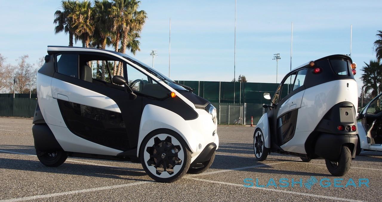 Driving Toyota i-ROAD: Crazy tilt meets genius strategy - SlashGear