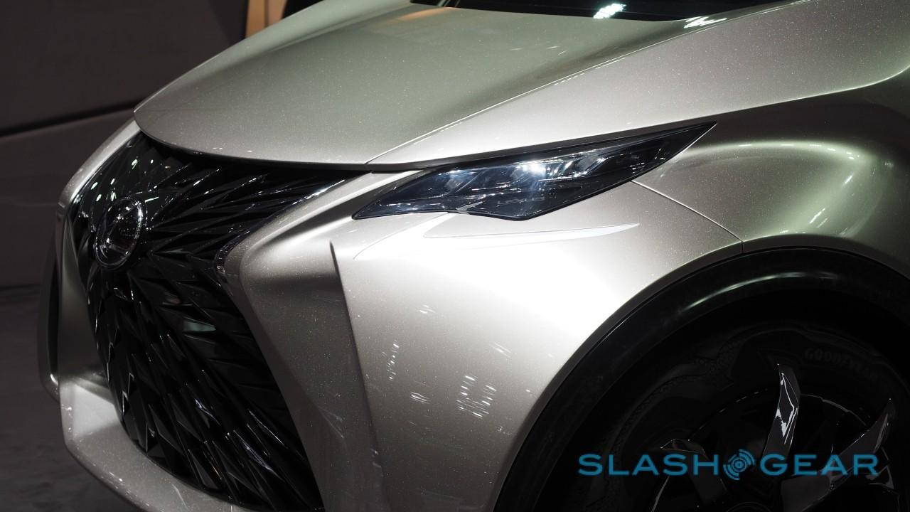 Lexus LF-SA Concept wants to chew up Smart and MINI - SlashGear