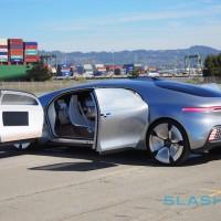 I hitched a ride in Mercedes' F 015 self-driving car - SlashGear