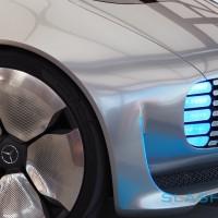 Up close with F 015, Mercedes' incredible self-driving car - SlashGear