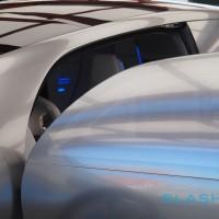 I hitched a ride in Mercedes' F 015 self-driving car - SlashGear