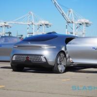 I hitched a ride in Mercedes' F 015 self-driving car - SlashGear
