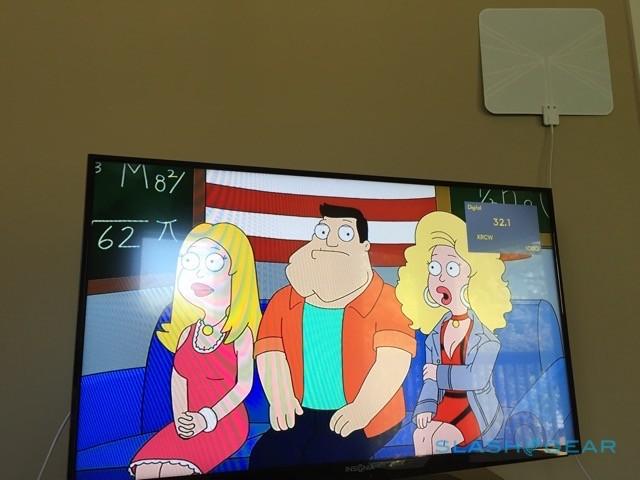 FlatWave Amped Review; a cord-cutting must-have - SlashGear