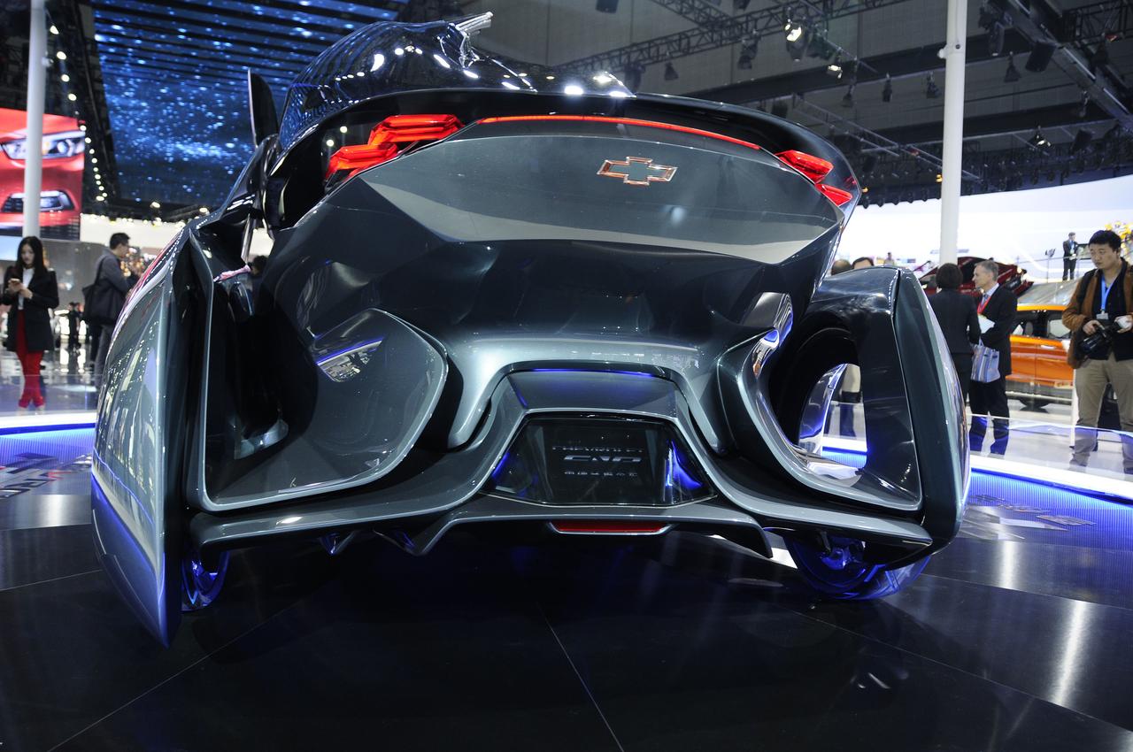 Chevrolet FNR rides into Shanghai straight from the future - SlashGear