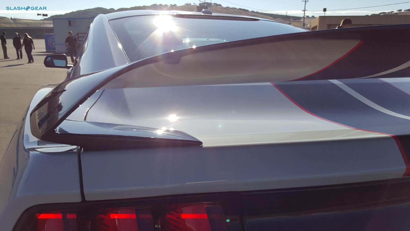 2016 Shelby GT350/GT350R Mustang First-Drive Gallery