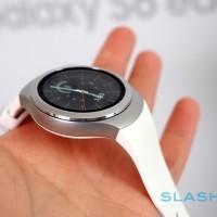 Samsung Gear S2 hands-on: Tizen teaches Android Wear circles - SlashGear