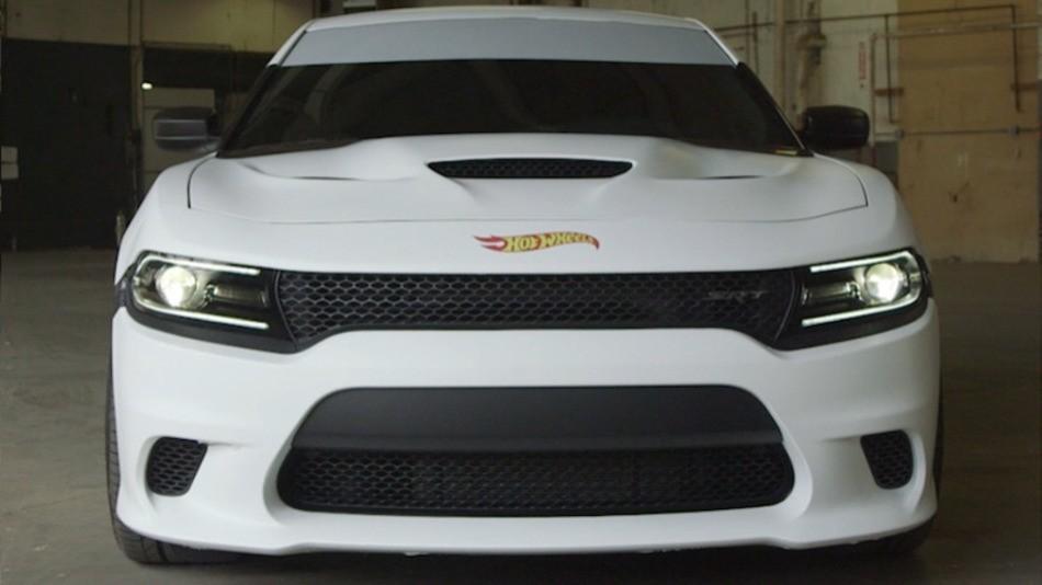 Uber unleashes Stormtrooper rides for Force Friday - SlashGear