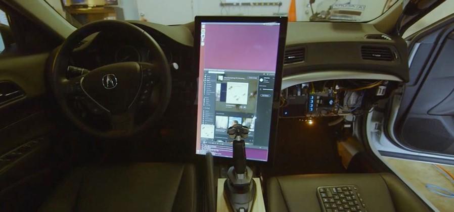 First iPhone hacker built a self-driving car with Linux - SlashGear