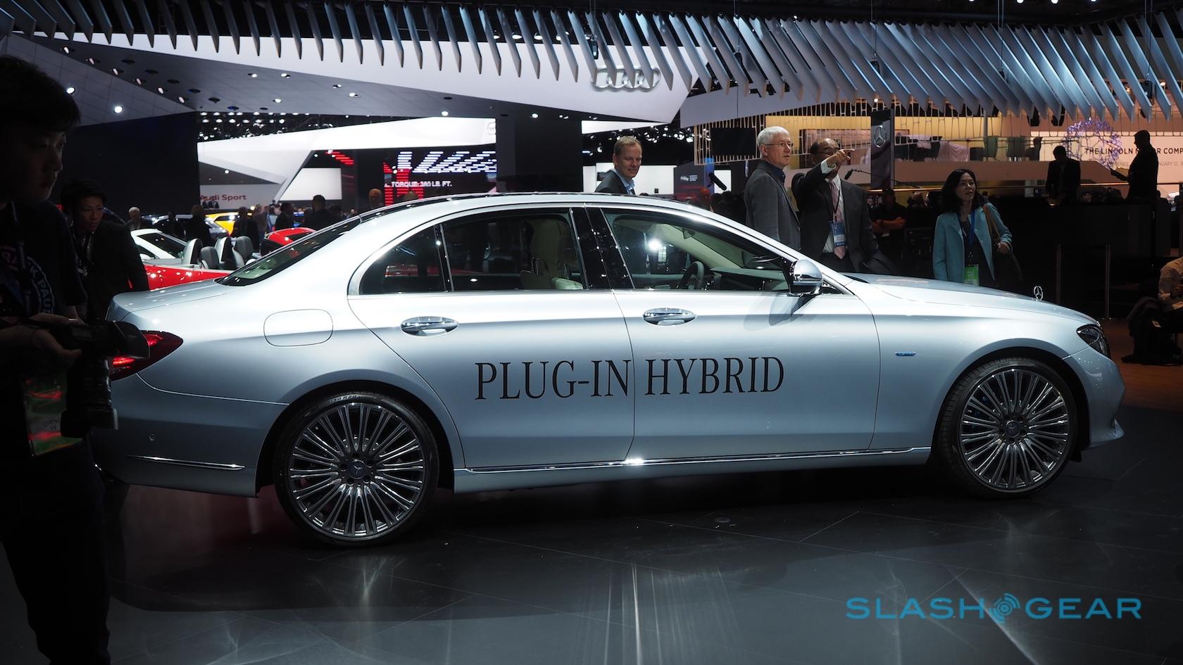 2017 Mercedes-Benz E-Class Gallery