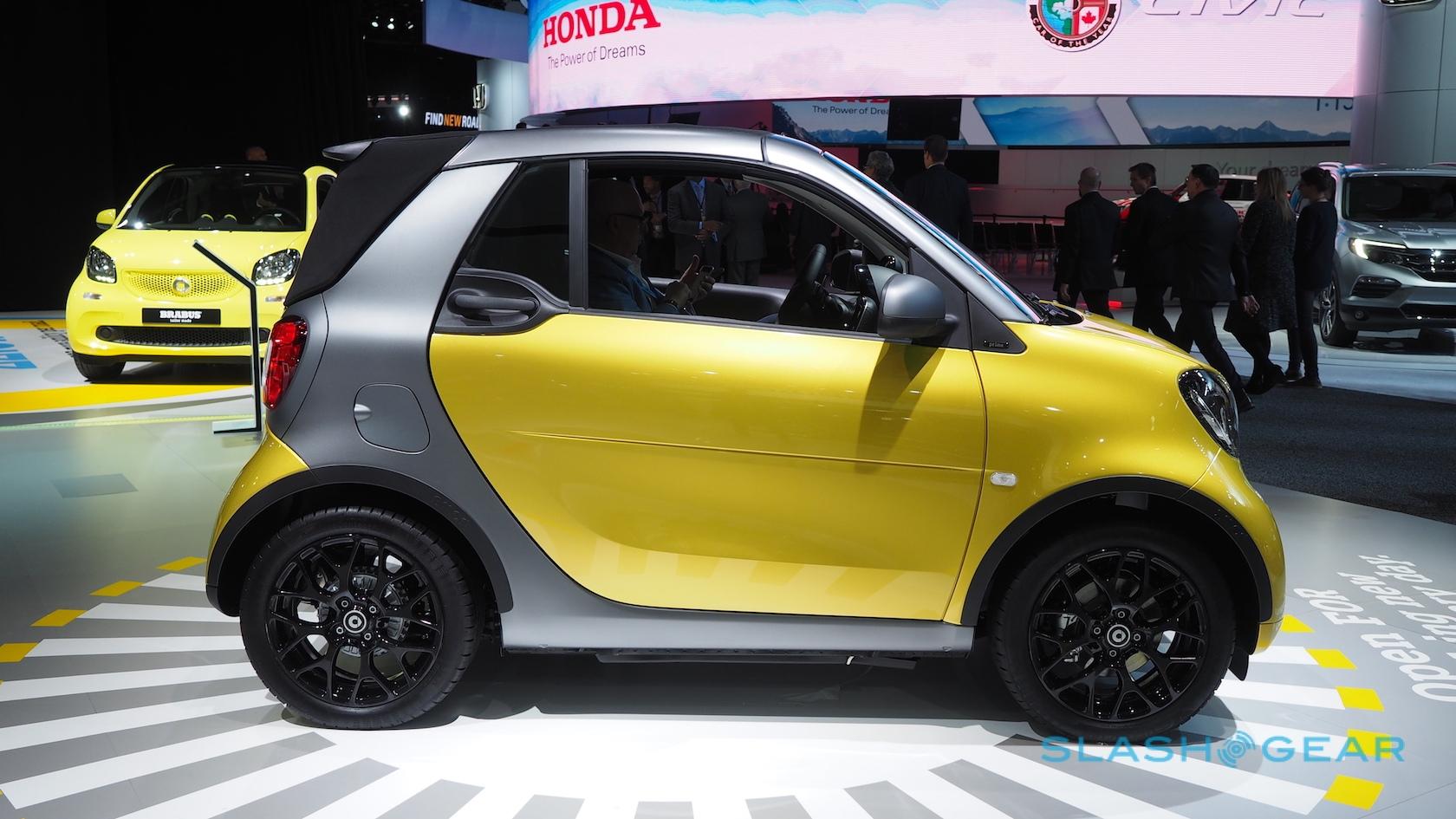 2017 Smart ForTwo Cabriolet Gallery