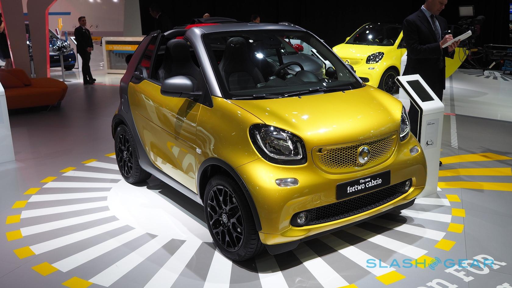 2017 Smart ForTwo Cabriolet Gallery