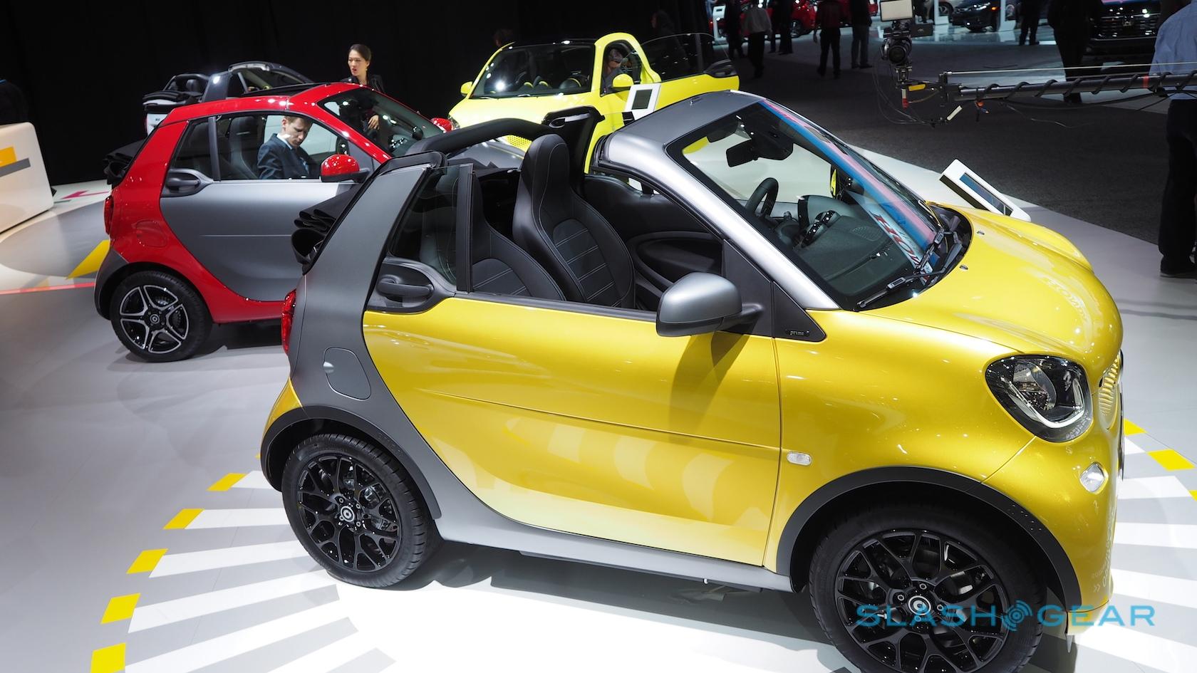 2017 Smart ForTwo Cabriolet Gallery
