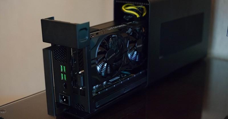 Razer Core release: full-size GPU for your gaming notebook - SlashGear