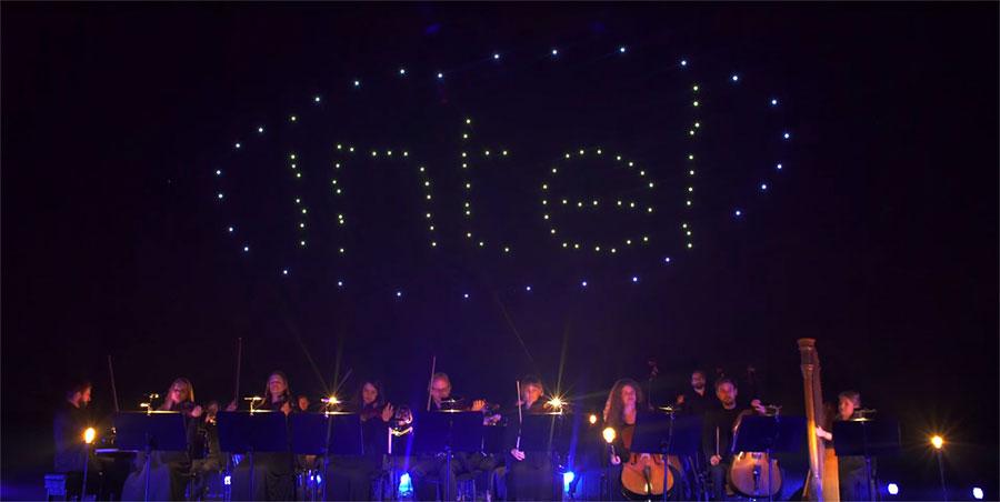 Intel Drone light show puts 100 drones in the air with one controller ...