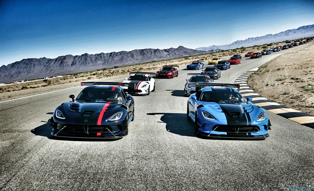 2016 Dodge Viper ACR Review: Snakes on a Track - SlashGear