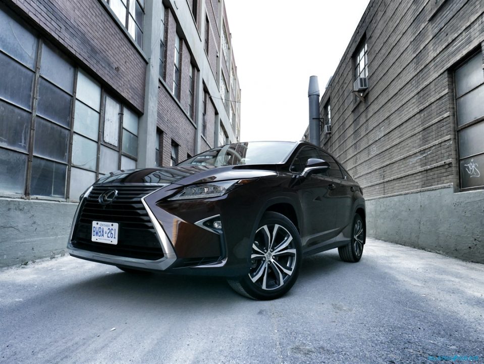 The Lexus RX 350 Takes On 4 of the Best Luxury SUVs for 2016 - SlashGear