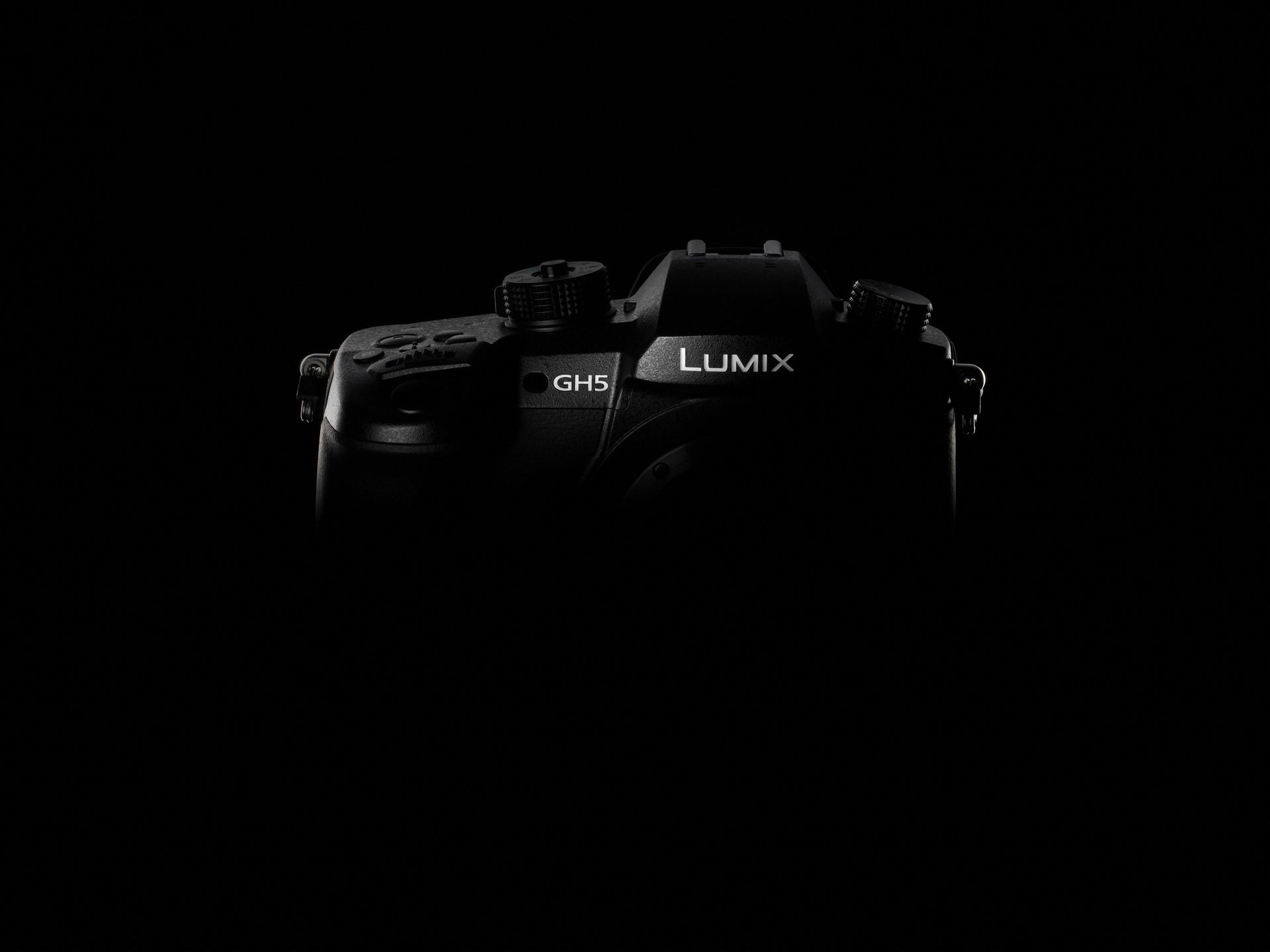 Panasonic reveals lineup of four new LUMIX cameras - SlashGear