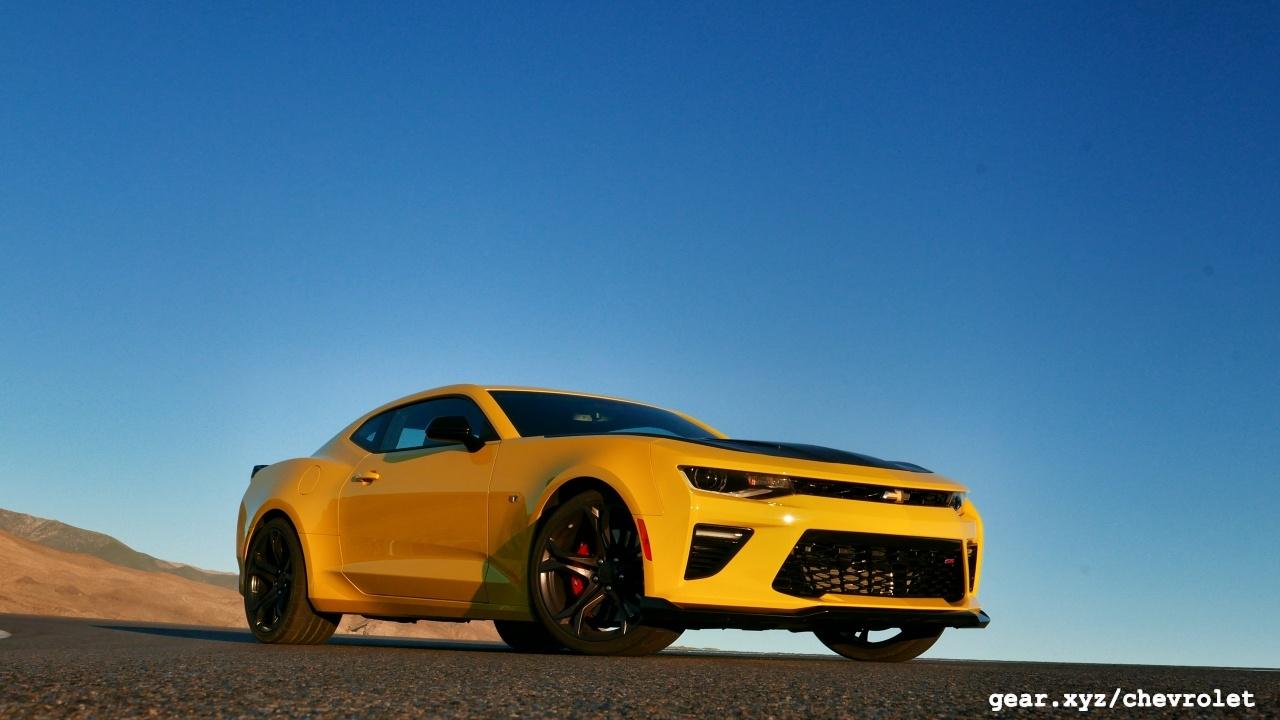 2017 Chevrolet Camaro 1LE First Drive: Best of both worlds - SlashGear