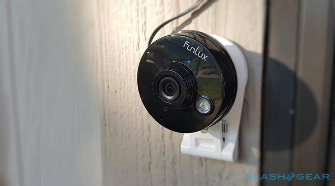 Review: Funlux Smart Wireless Mini CAM security camera - SlashGear