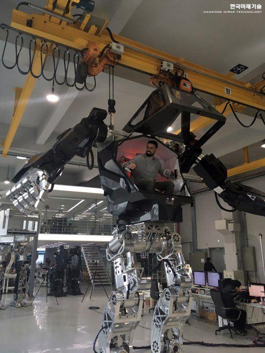 Behold Method-2, a real 4-meter-tall human-piloted mech robot - SlashGear