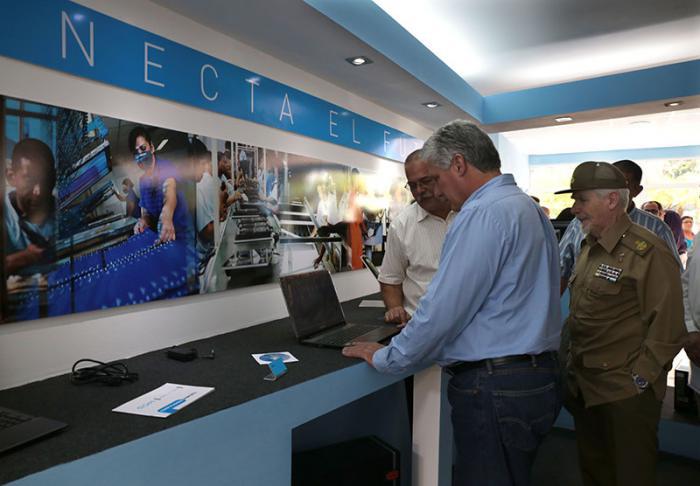 Cuba's first computer factory can make 120k tablets and laptops per ...