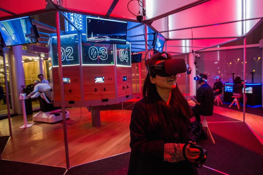 Paris Movie Theater Opens VR Experience Arcade