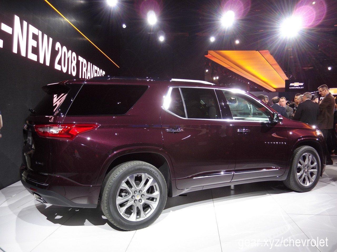 2018 Chevrolet Traverse 3 row crossover gets full redesign, new engines ...