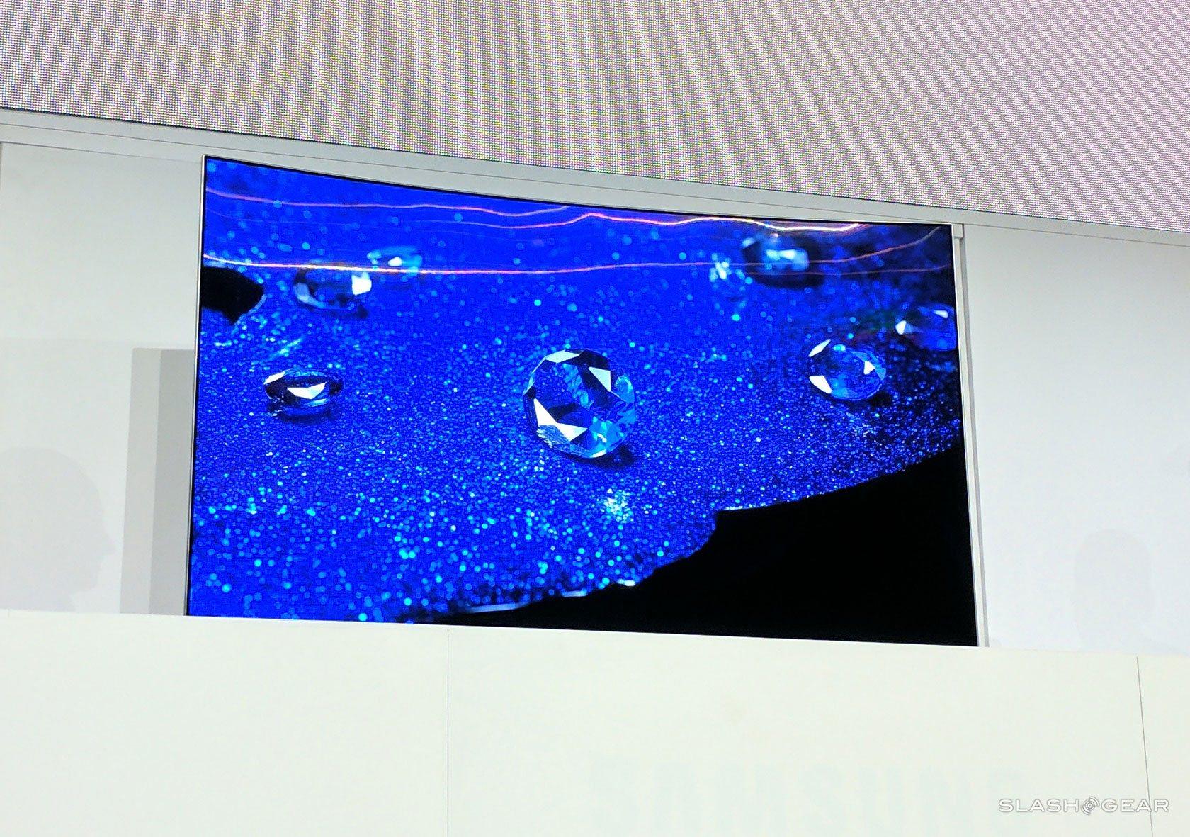 Samsung's First QLED TV Up Close: Intense Color, Versatile Hardware