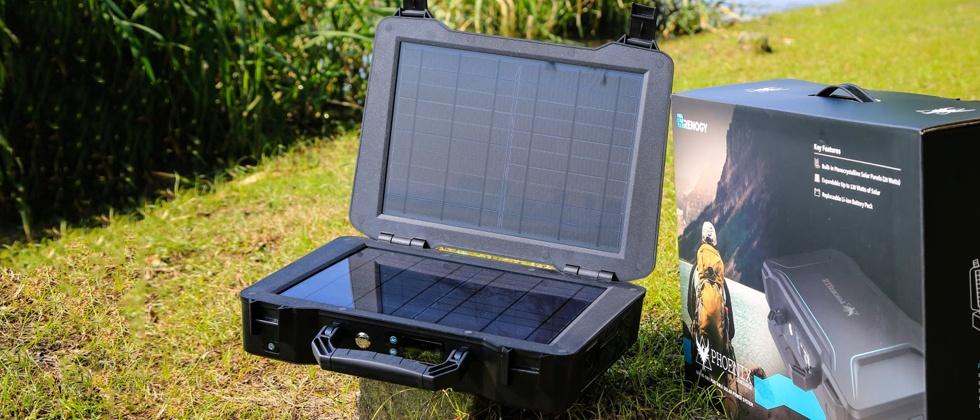 "Phoenix" Briefcase Solar Generator revealed by Renogy - SlashGear