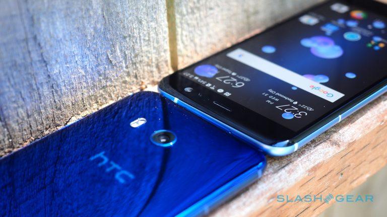 HTC U11 Review: You won't buy this, but you should - SlashGear