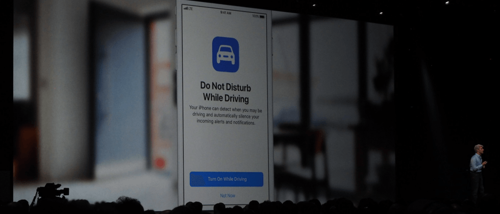 apple-maps-update-stops-notifications-while-driving-slashgear