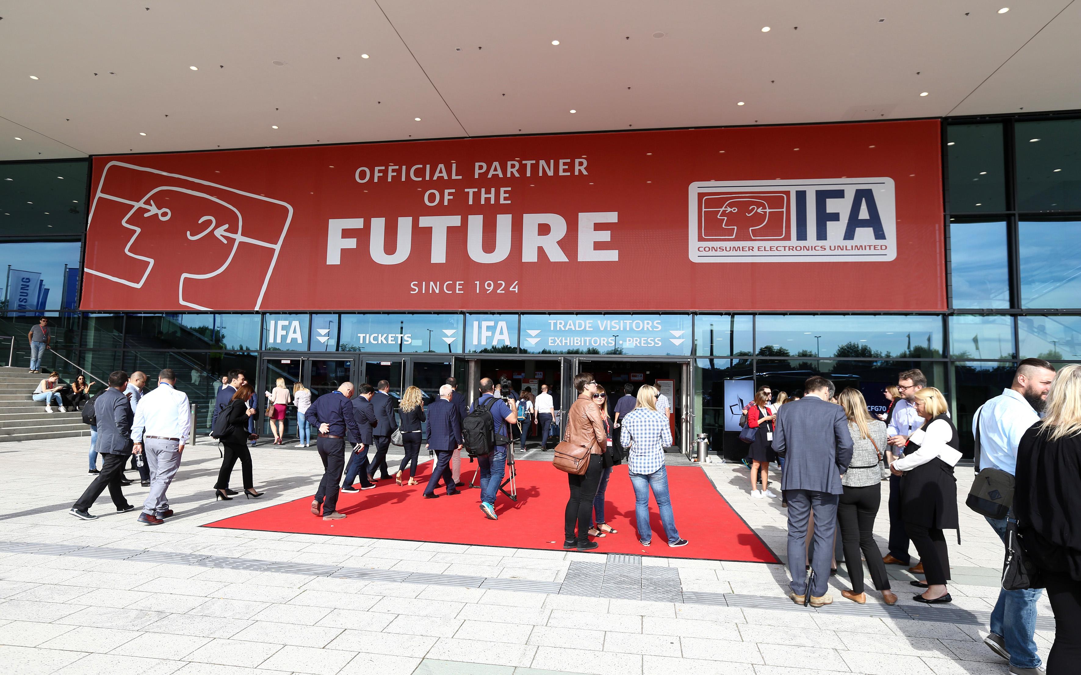 IFA 2017 is here, and it's more than just gadgets - SlashGear