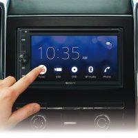 Sony XAV-AX200 car audio system includes Apple CarPlay and Android Auto ...