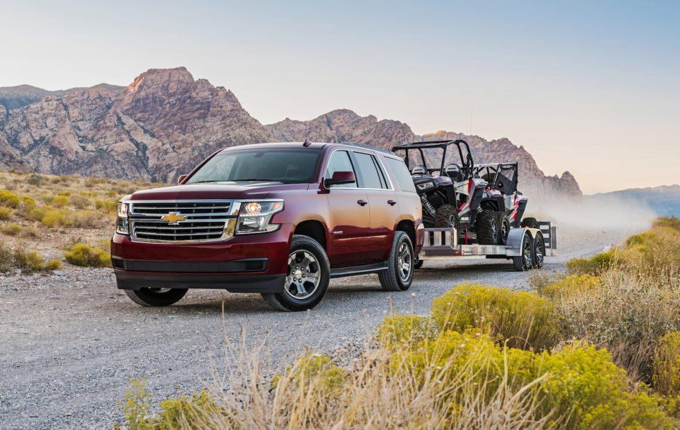 2018 Chevrolet Tahoe Custom First Drive: SUV body, pickup soul - SlashGear