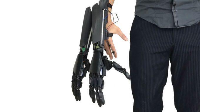 Youbionic develops weird double robotic hand - SlashGear